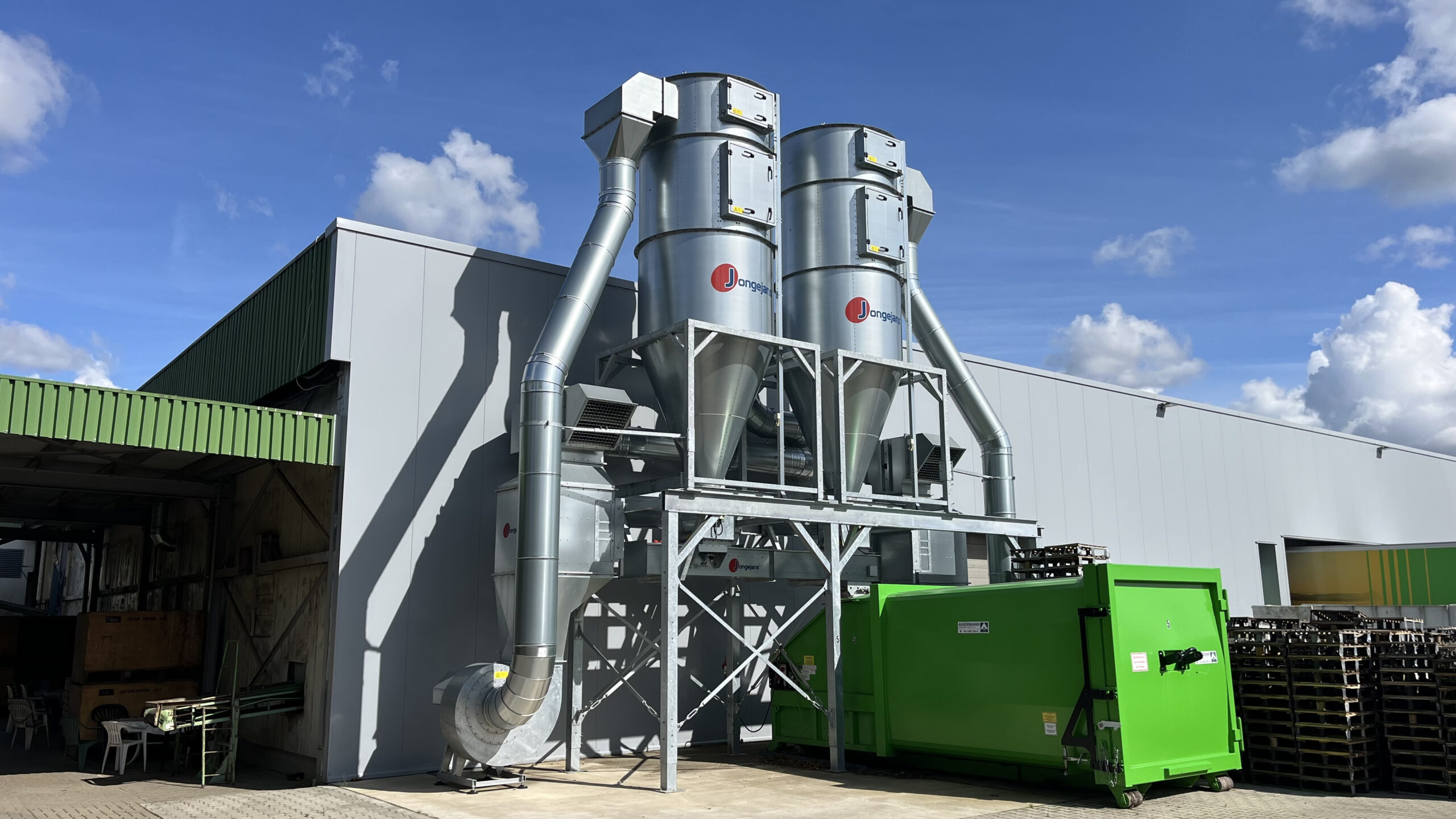 Extraction essential for optical sorting and packaging - Jongejans ...